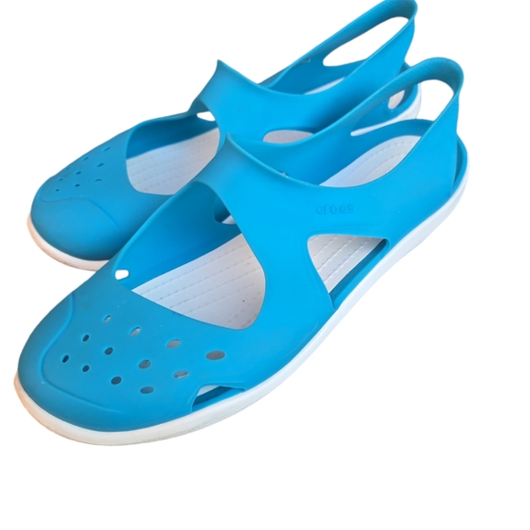 CROCS | Shoes | Crocs Swiftwater Wave Electric Blue Sandal Boat Shoe ...